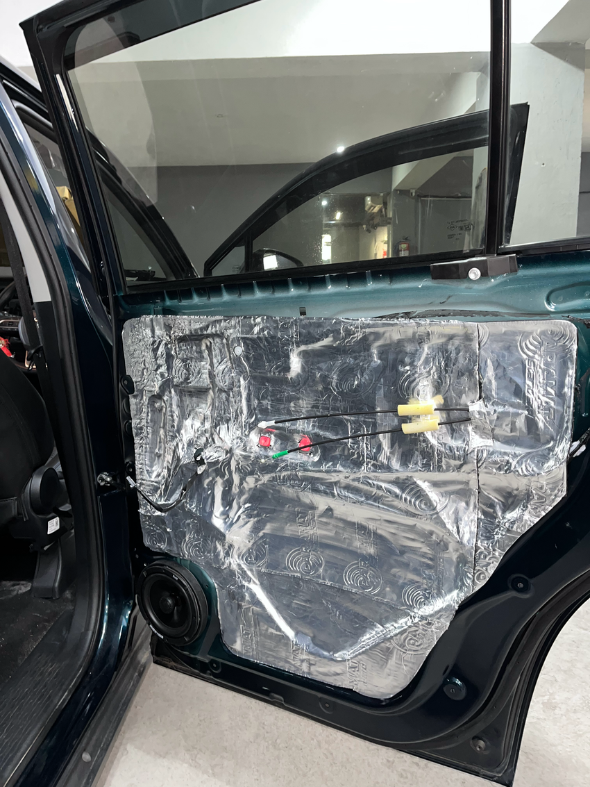 Photos – Paramat- Wrap up the noise